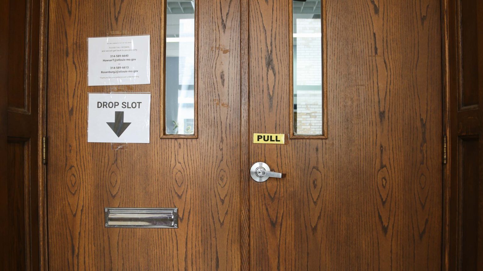 Signs Point to Confusion and Frustration at St. Louis City Hall - NextSTL